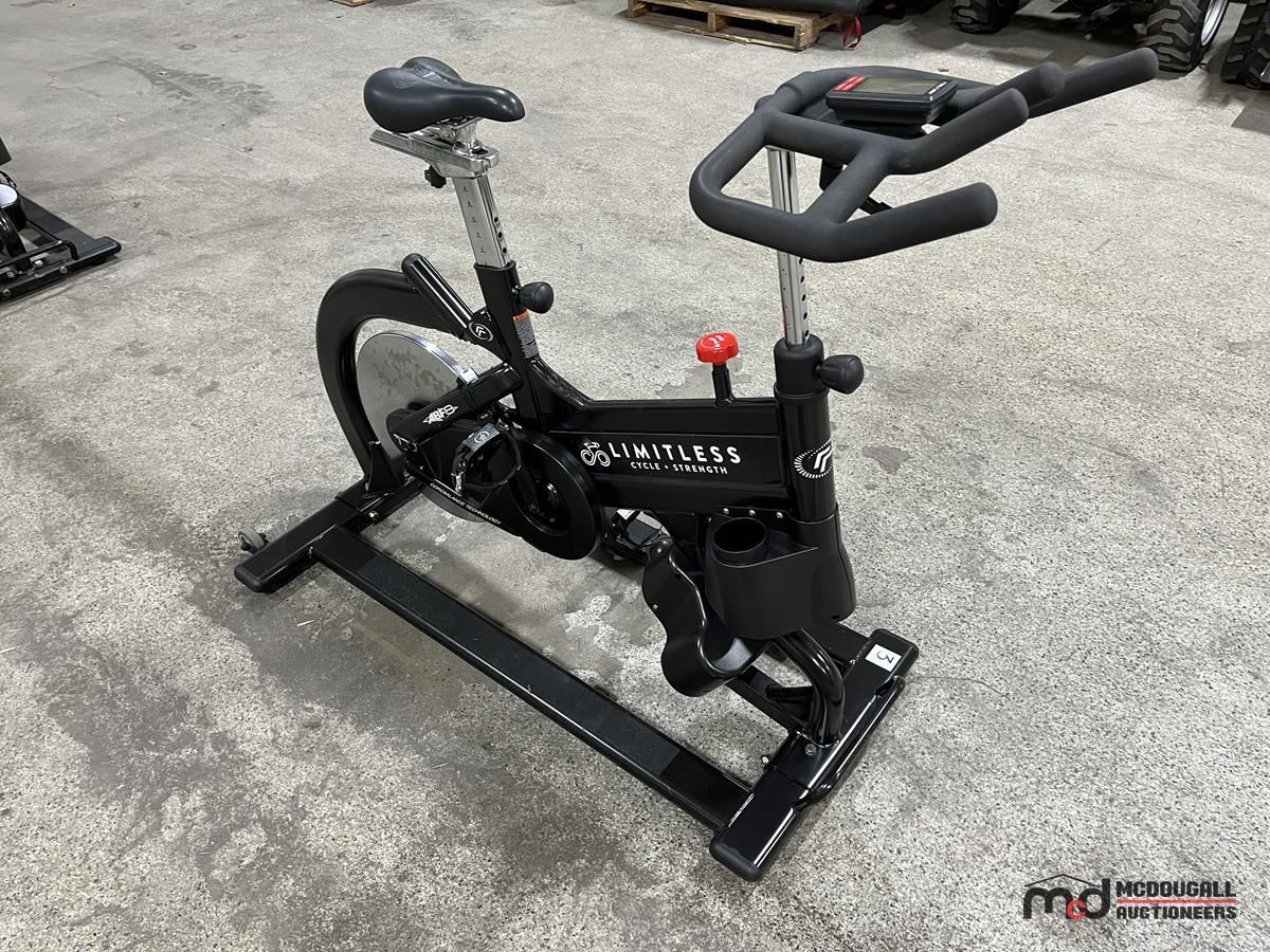 Real Ryder ABF8 Indoor Cycle